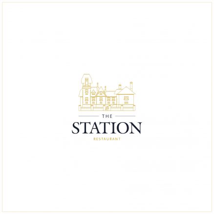 Headisu | The Railroad Mansion / The Station Restaurant logo ENG